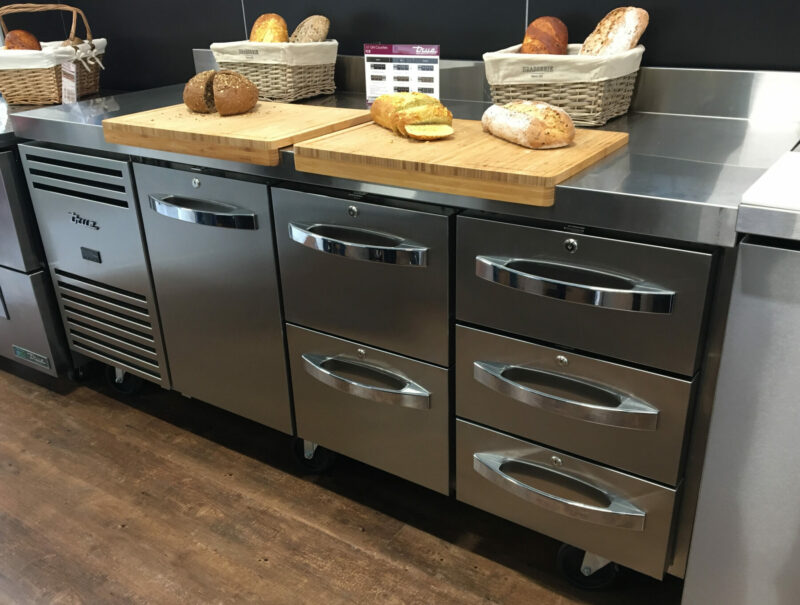 True Counter Fridge | True Undercounter | Commercial Counter Fridge